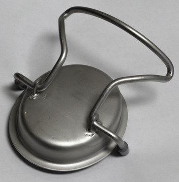 Pressure Closure Assembly